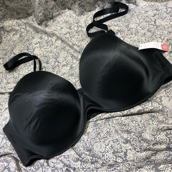 Cacique | Intimates & Sleepwear | Nwt Cacique Black Strapless Bra 46ddd ...